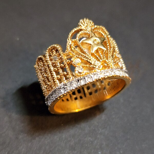 Queen Ring - Etsy