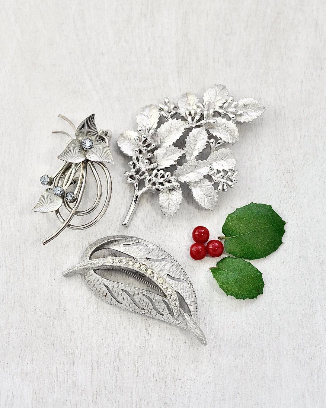 3 Vintage Leaf Brooches - Trifari Holly Berries Silver Tone Leaves ...