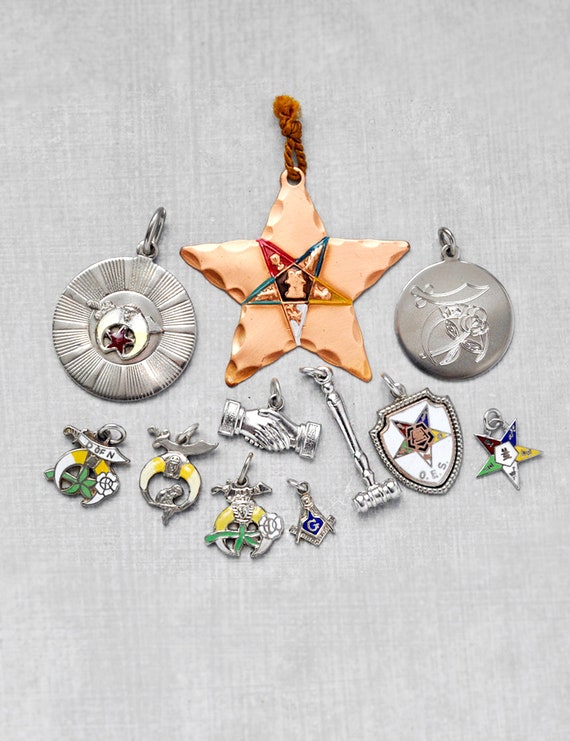 11 Vintage Masonic Charms Eastern Star Moon Scimitar - Etsy