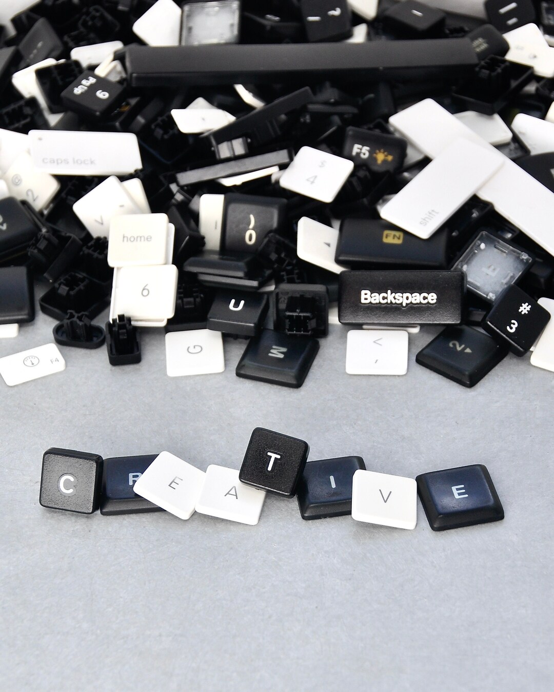 400 Used Keyboard Keys - Hundreds of Loose Black and White Letters ...