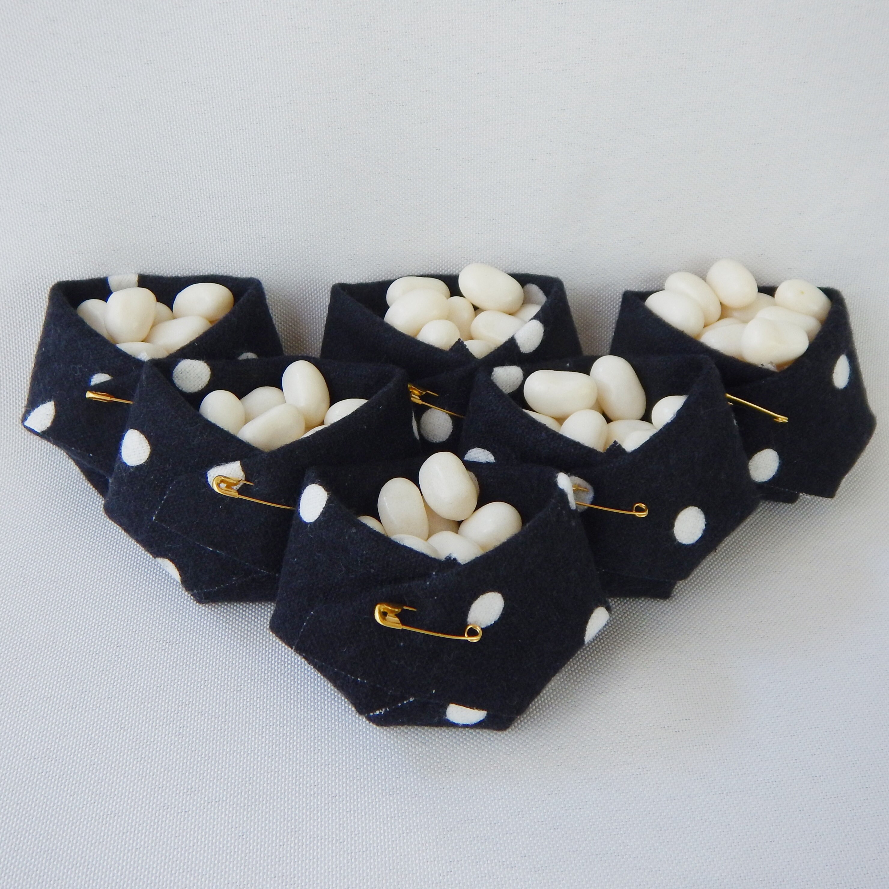 50 Black & White Polka Dot Mini Diapers for Baby Shower Favors - Etsy
