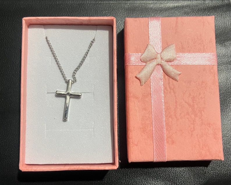 Stunning Simple Silver Cross Pendant Necklace - Dainty Necklace - Cross ...