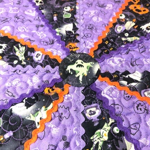 Quilted Halloween Table Topper Pattern - PDF Pattern - Slightly Spooky ...