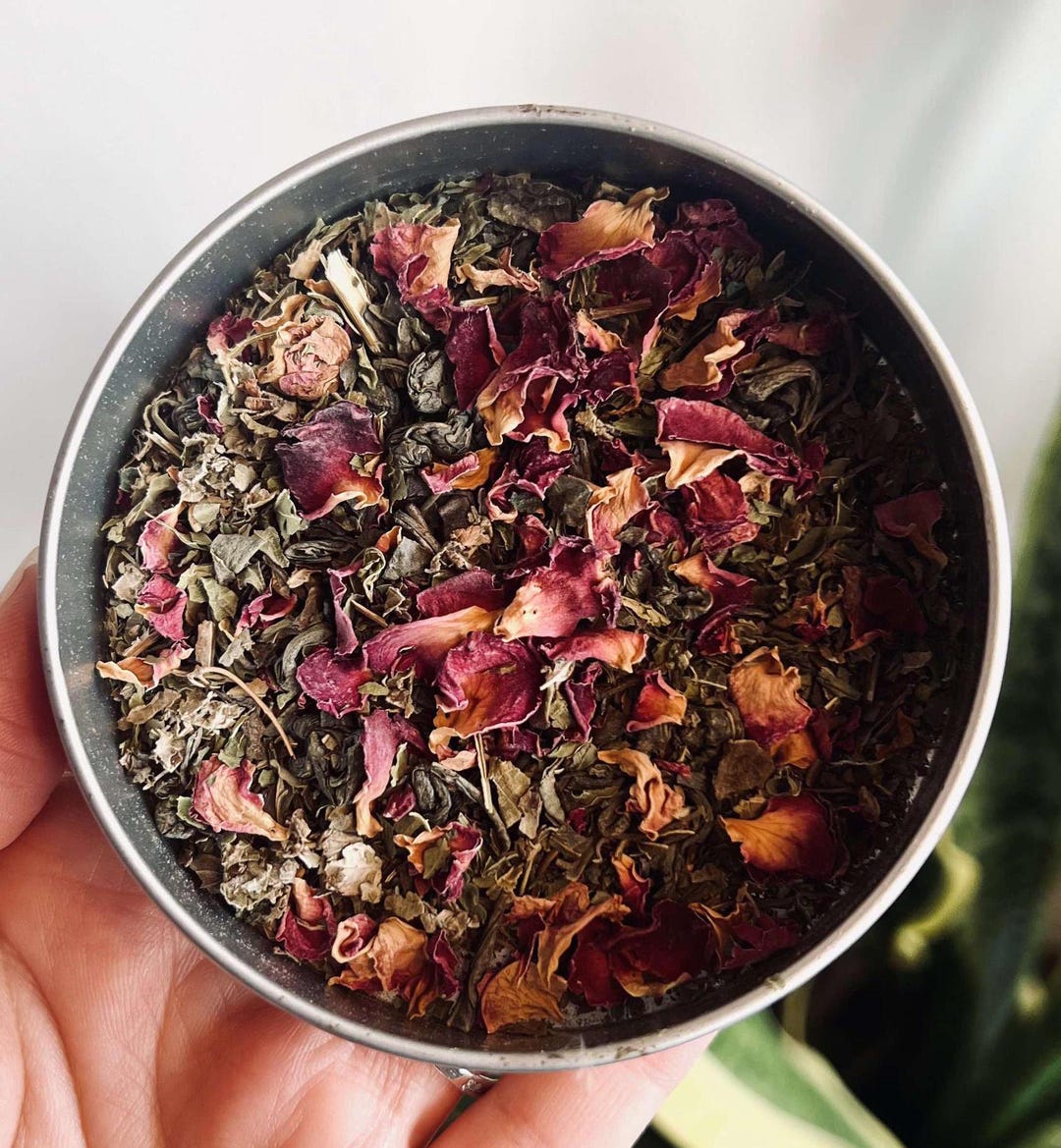 Full Moon Tea Herbal Blend for Women, Moon Cycle Organic Loose Leaf Tea ...