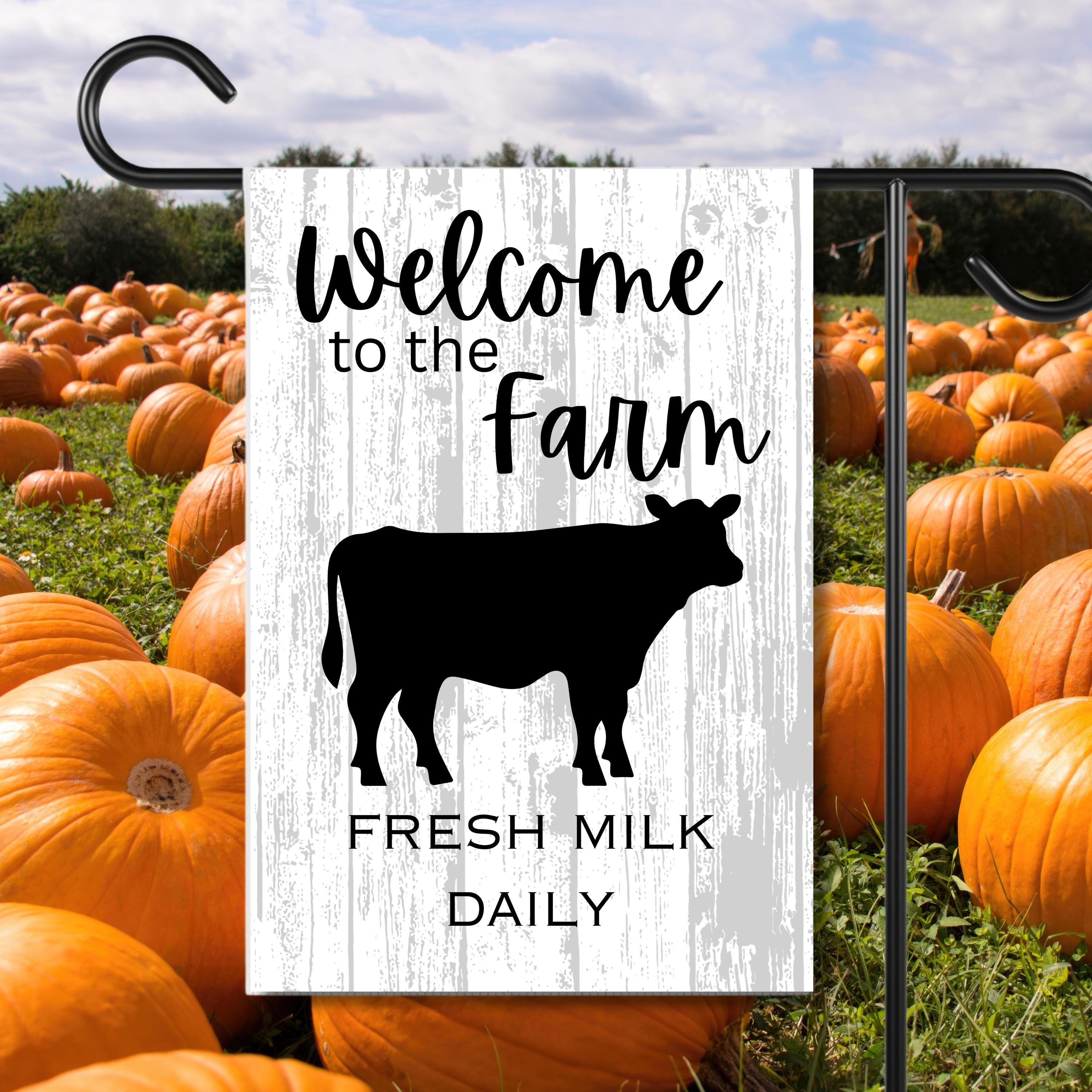 Farmhouse Welcome Banner, Rustic Garden Decor, Cow Flag for Home ...
