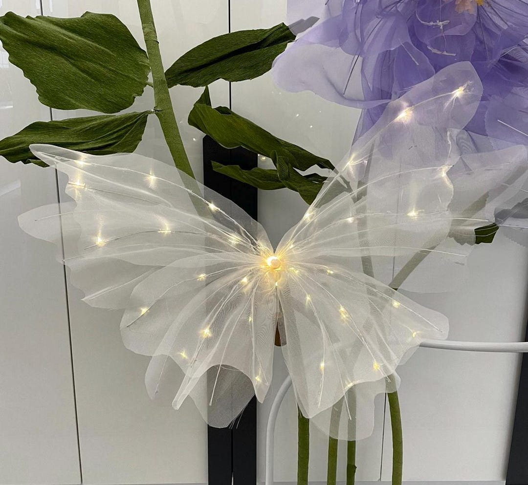 LED Butterfly Decoration With Stand, Elegant and Aesthetic Night Light ...