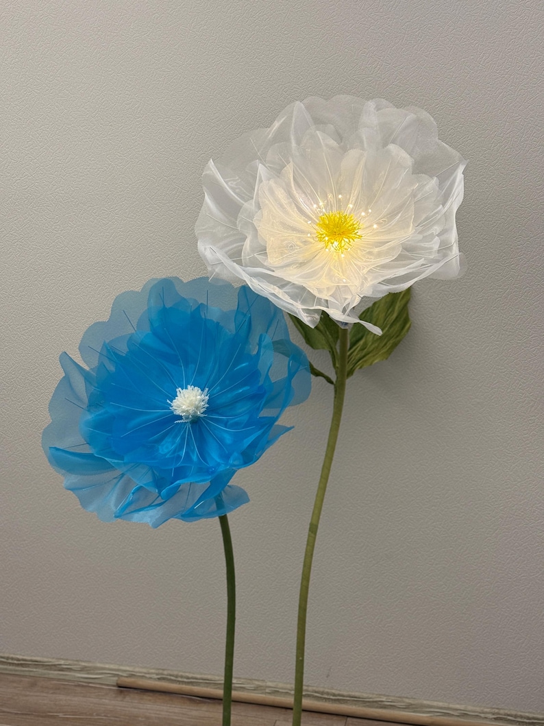 Giant LED Flower Lamp, Tall Handmade Organza Flower Light, Romantic ...