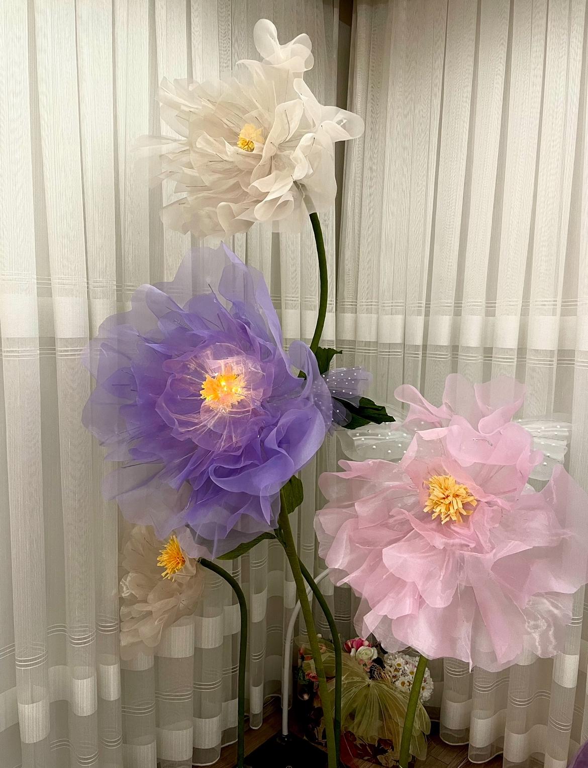 Giant Organza Flower Lamp Floral With Lights, Oversized Flowers ...
