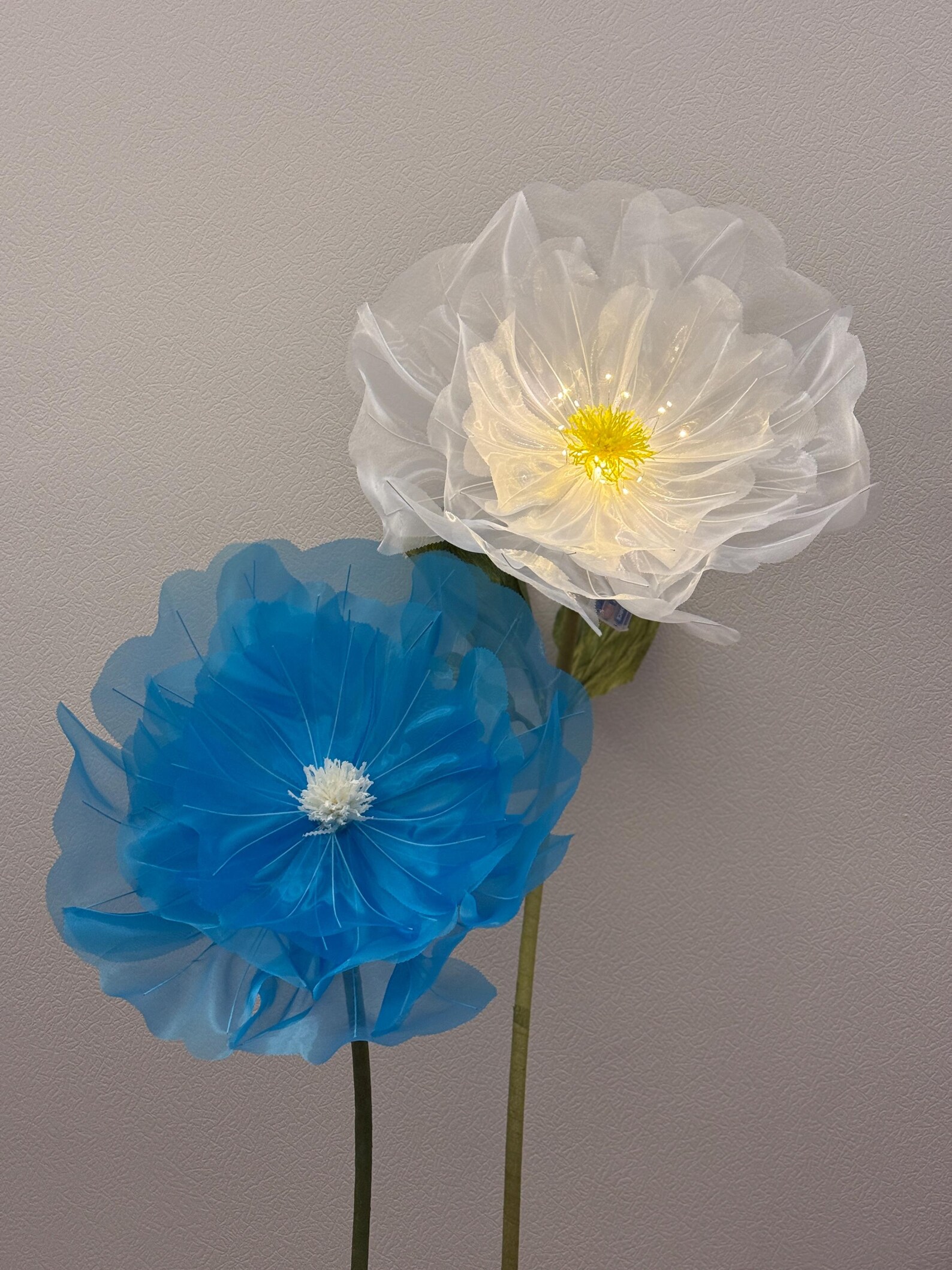 Giant LED Flower Lamp, Tall Handmade Organza Flower Light, Romantic ...