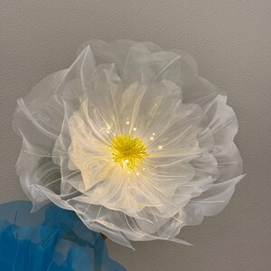 Giant LED Flower Lamp, Tall Handmade Organza Flower Light, Romantic ...