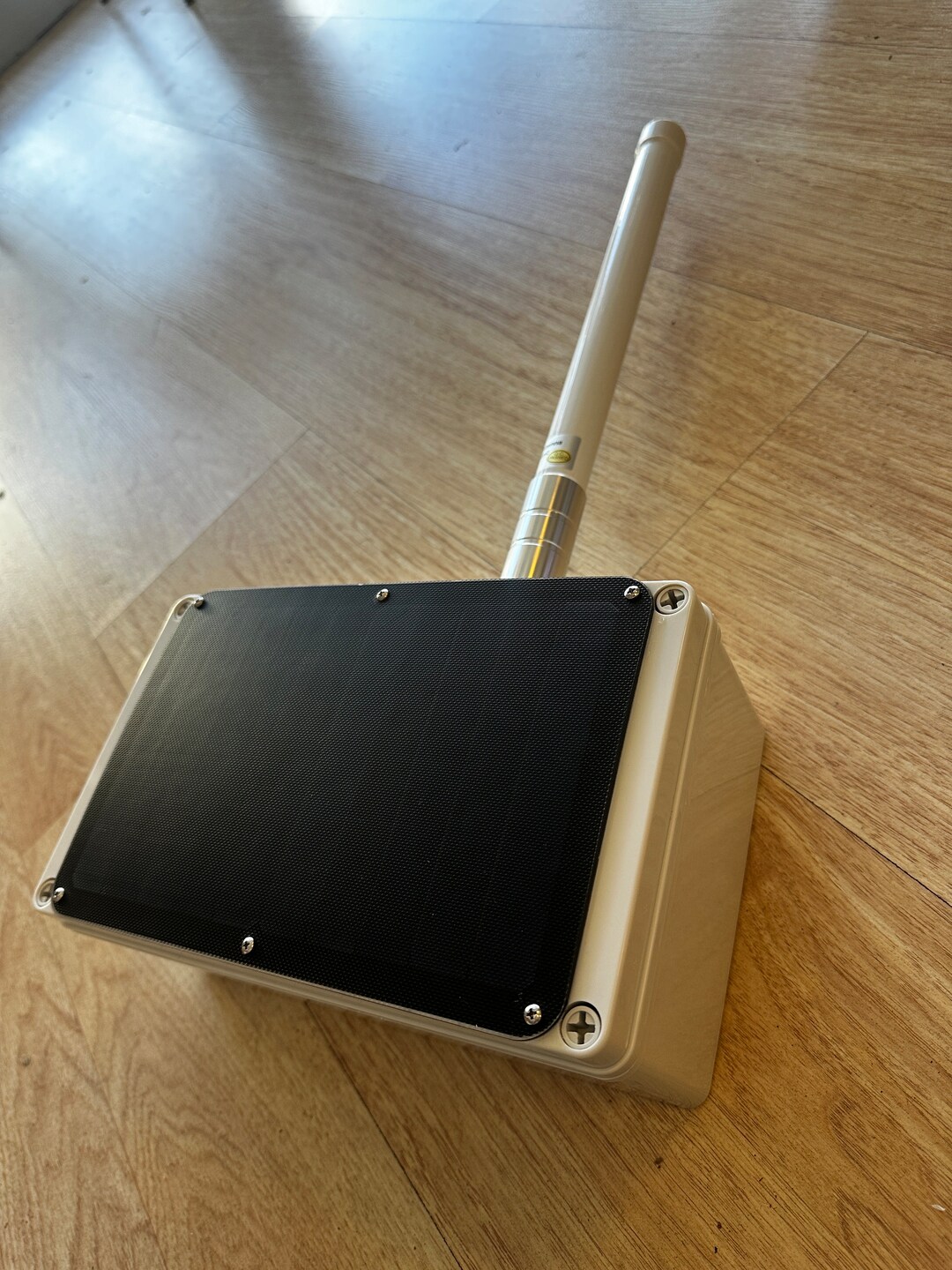 Meshtastic Lora 915 Mhz Rak Wiseblock Solar Panel 5w Node 4dbi Antenna ...