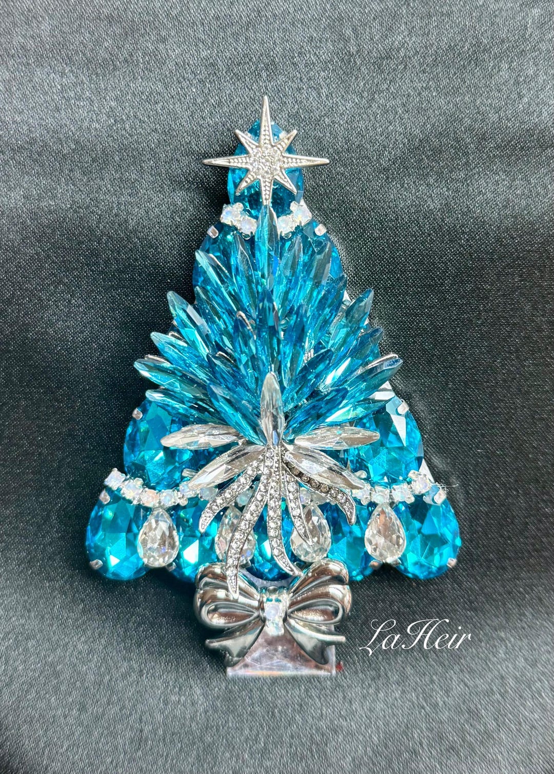 Stunning Aqua Teal Vintage Rhinestone Christmas Tree Pin Signed Laheir ...