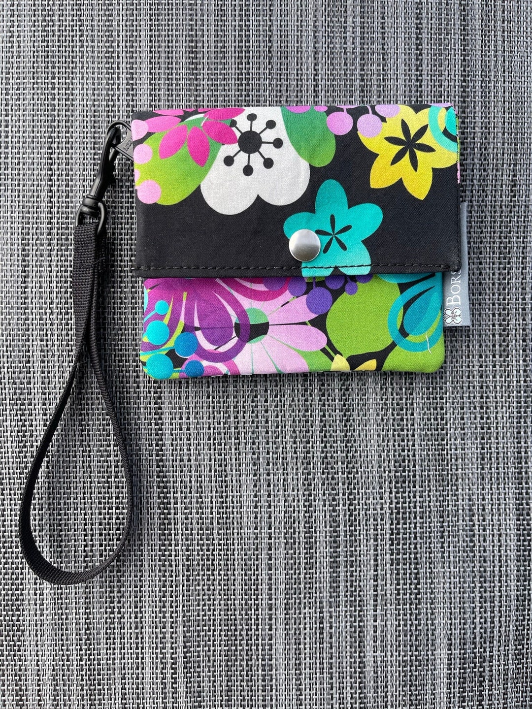 Small Slim Wallet RFID Protected Womens Wallet Women's Wristlet Zipper ...