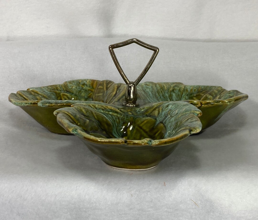 Vintage 1970s California Pottery USA #724 / Green 3-leaf Divided ...