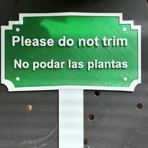 Bilingual “do Not Trim” Plant Sign - Etsy