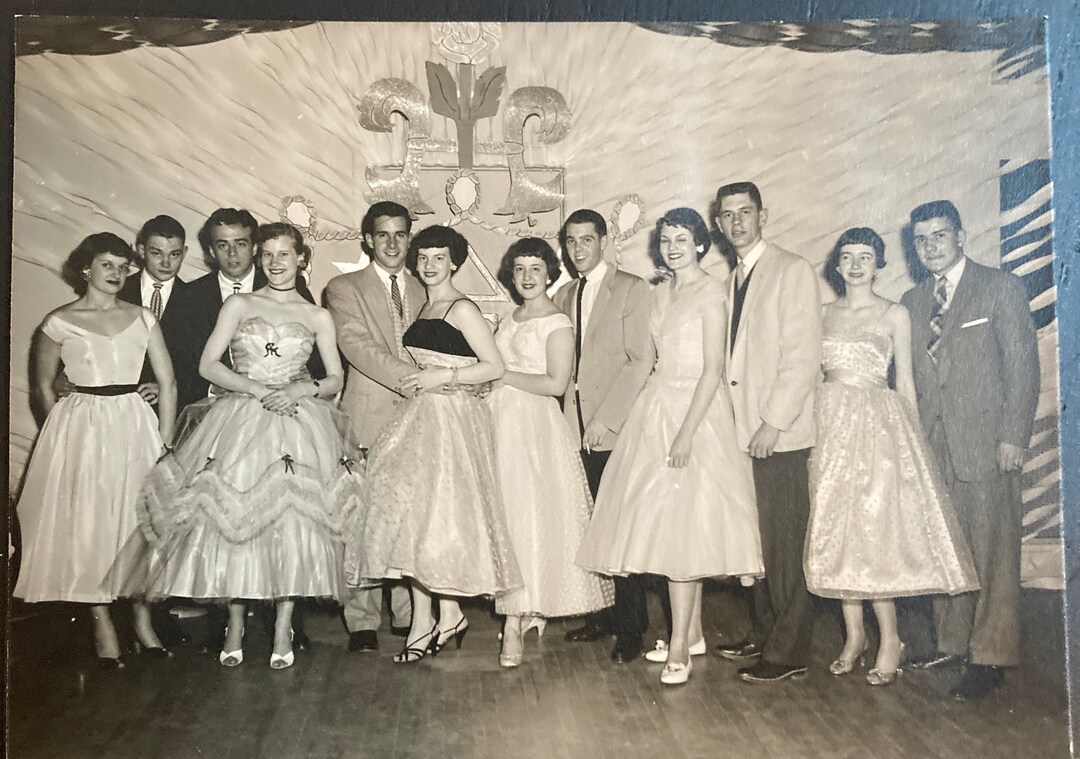Vintage Photo, Friends at Prom, 1950s Prom, Prom Dates Original Vintage ...