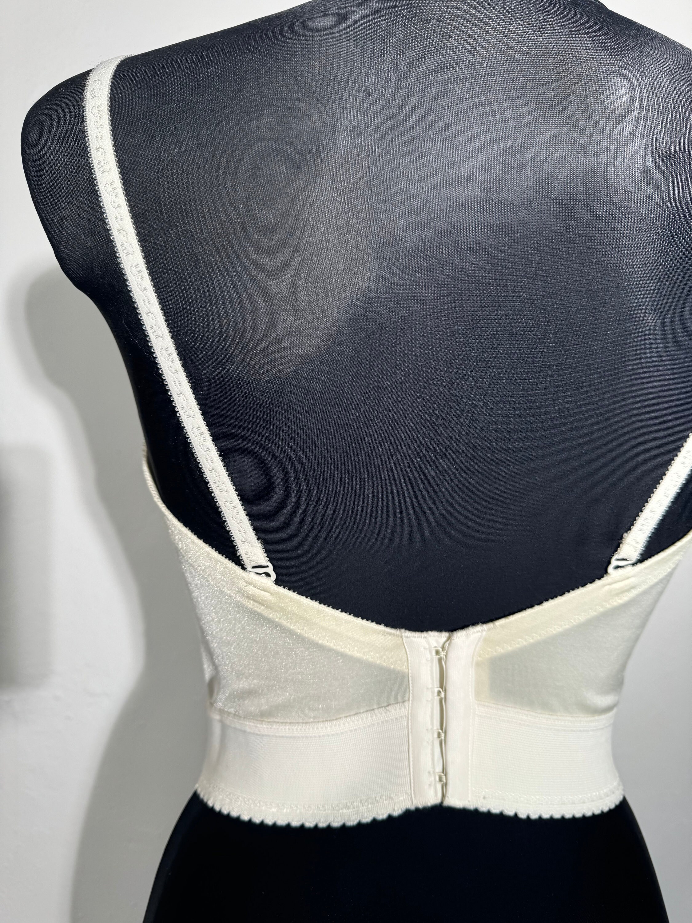Cute White Vintage Lace Longline Bra, Bustier With Floral Lace Elements ...