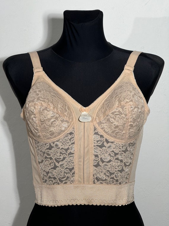 Charming beige vintage lace longline bullet bra, bust… - Gem