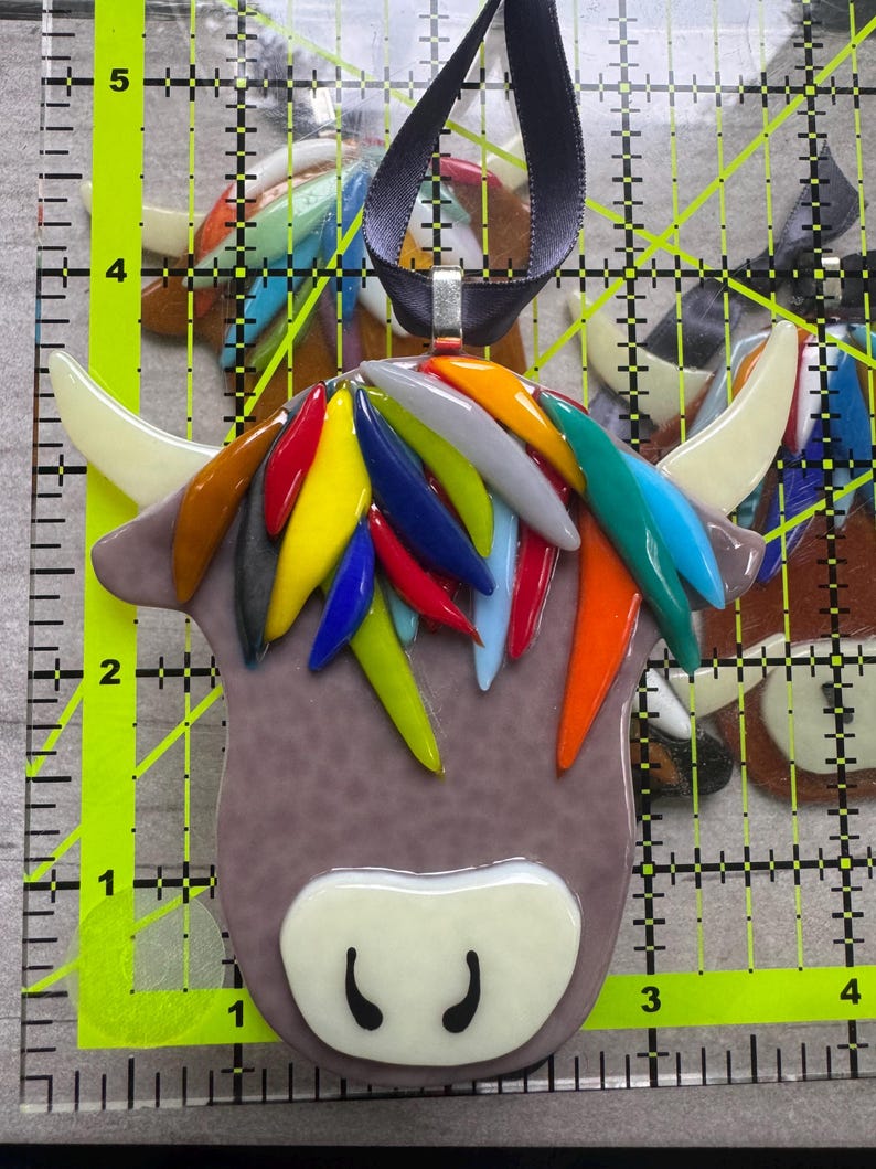 Fused Glass Highland Cow Face Ornament W/ Colorful Hair - Etsy