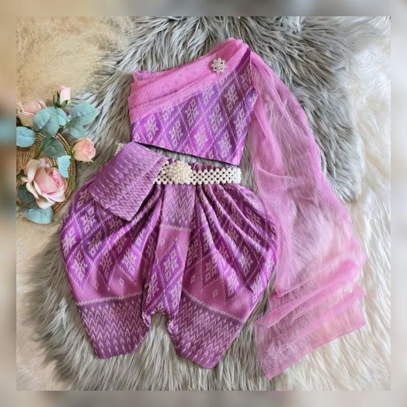 Thai Traditional Chong Kraben Outfit for Kids Chao Pikul Model This ...