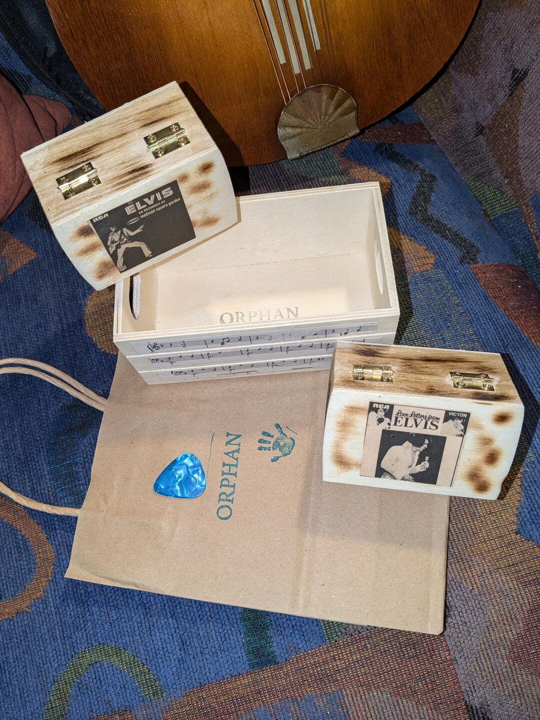 Mojo Guitar Pick Box/ Elvis Themed/ Gift Set - Etsy