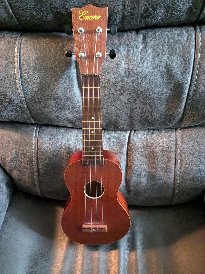 Vintage Encore Soprano Ukulele W/ Hard Case 1960's / Japan - Etsy