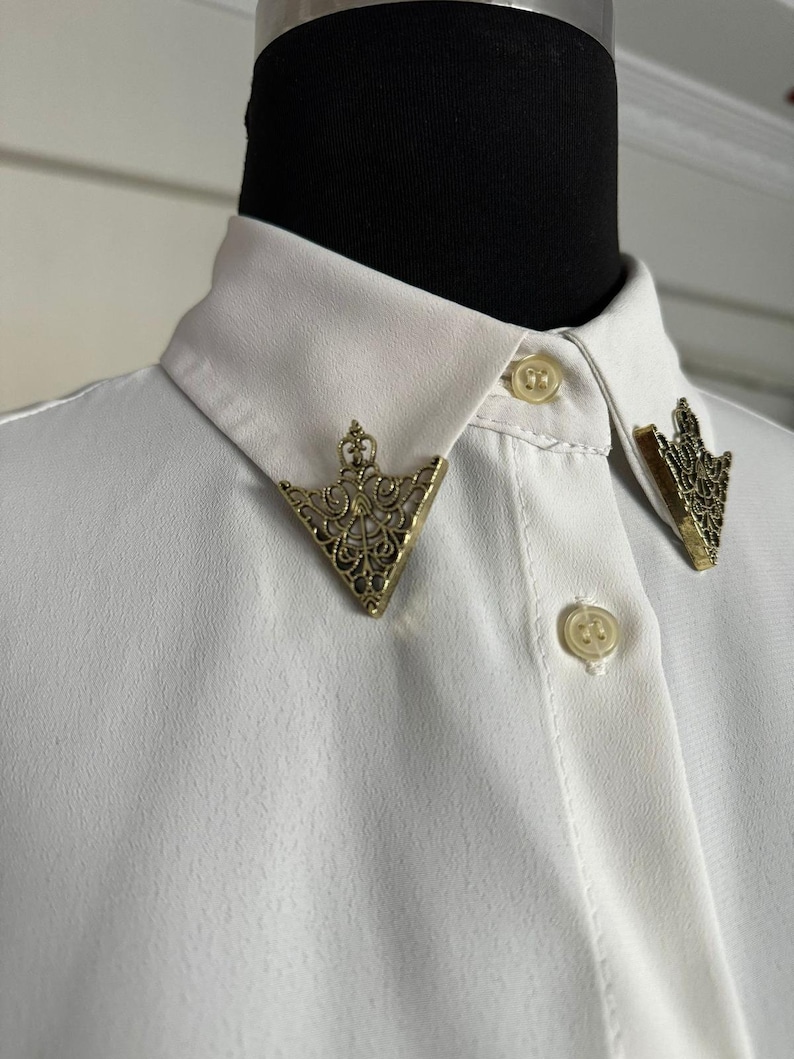 Vintage Triangle Shirt Collar Brooch Green Bronz - Etsy