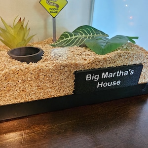 MEDIUM Hoggy Hide. Burrow Hide. Snake Hide for Western Hognose ...