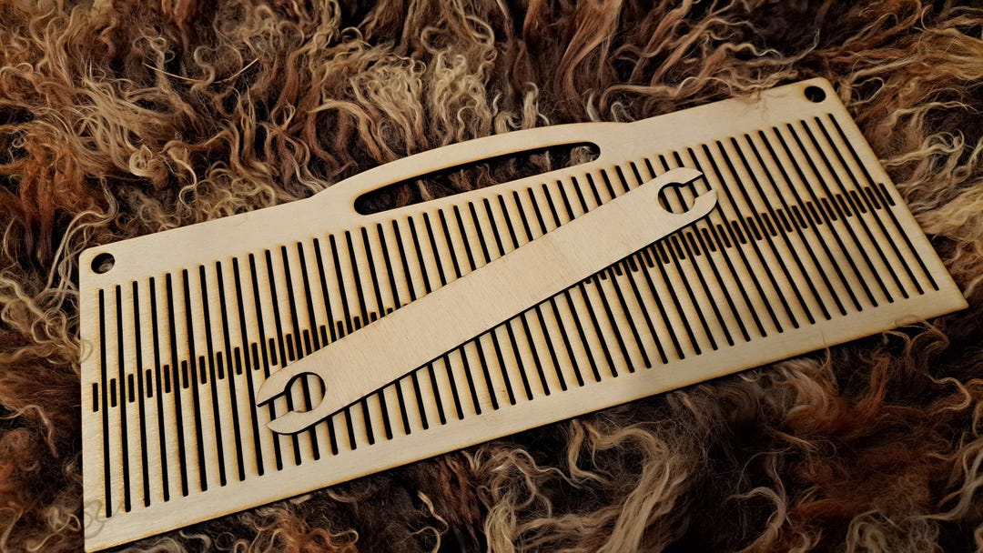 Weaving Comb (bandgrind) and Shuttle, 50 Holes, up to 99 Threads, Made ...