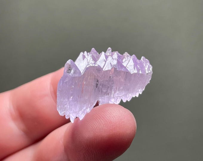 Kunzite Crystal, Double Terminated, Natural Raw Pink Spodumene Gem - Etsy