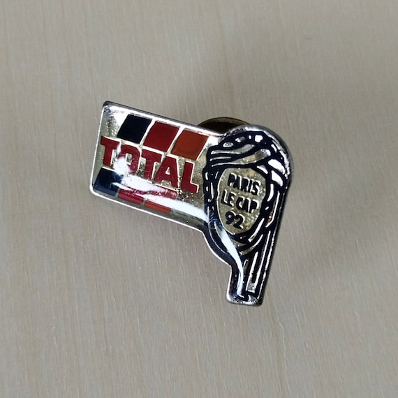 1992 Total Paris Le Cap Vintage Pin, Vintage Fuel Pin… - Gem