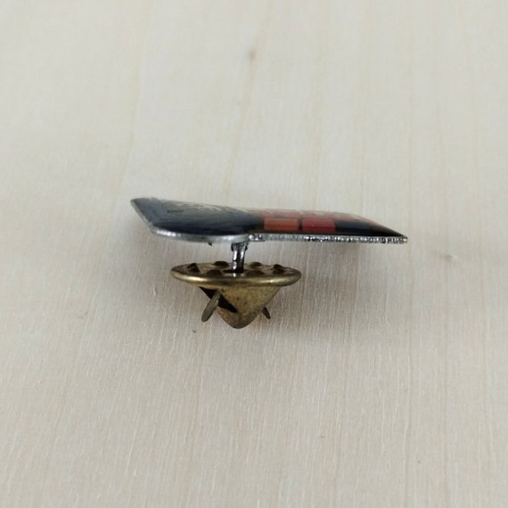 1992 Total Paris Le Cap Vintage Pin, Vintage Fuel Pin… - Gem