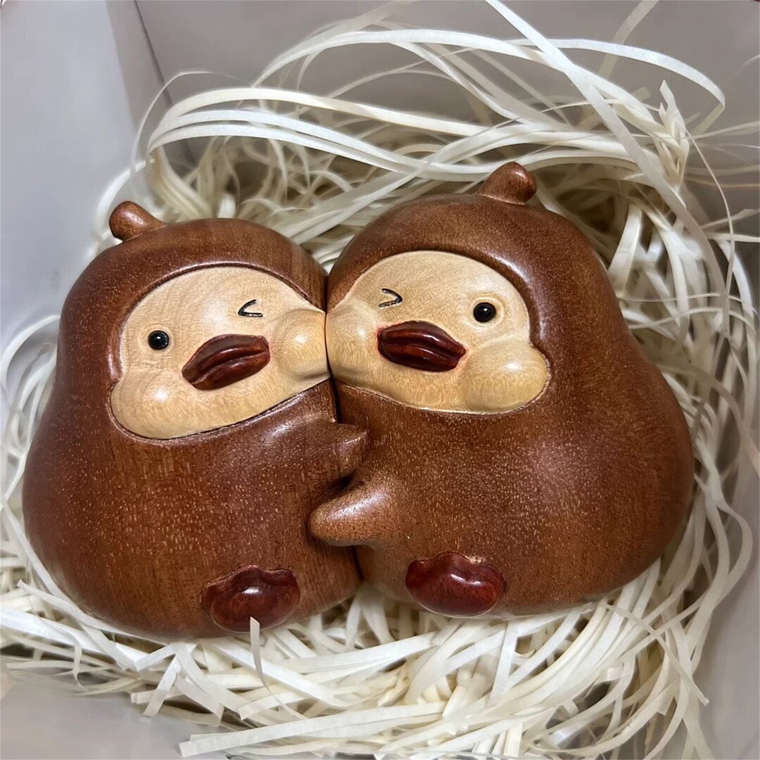 Hand-carved Wooden Pear-shaped Doll Artisan Crafted Pear Doll Figurine ...