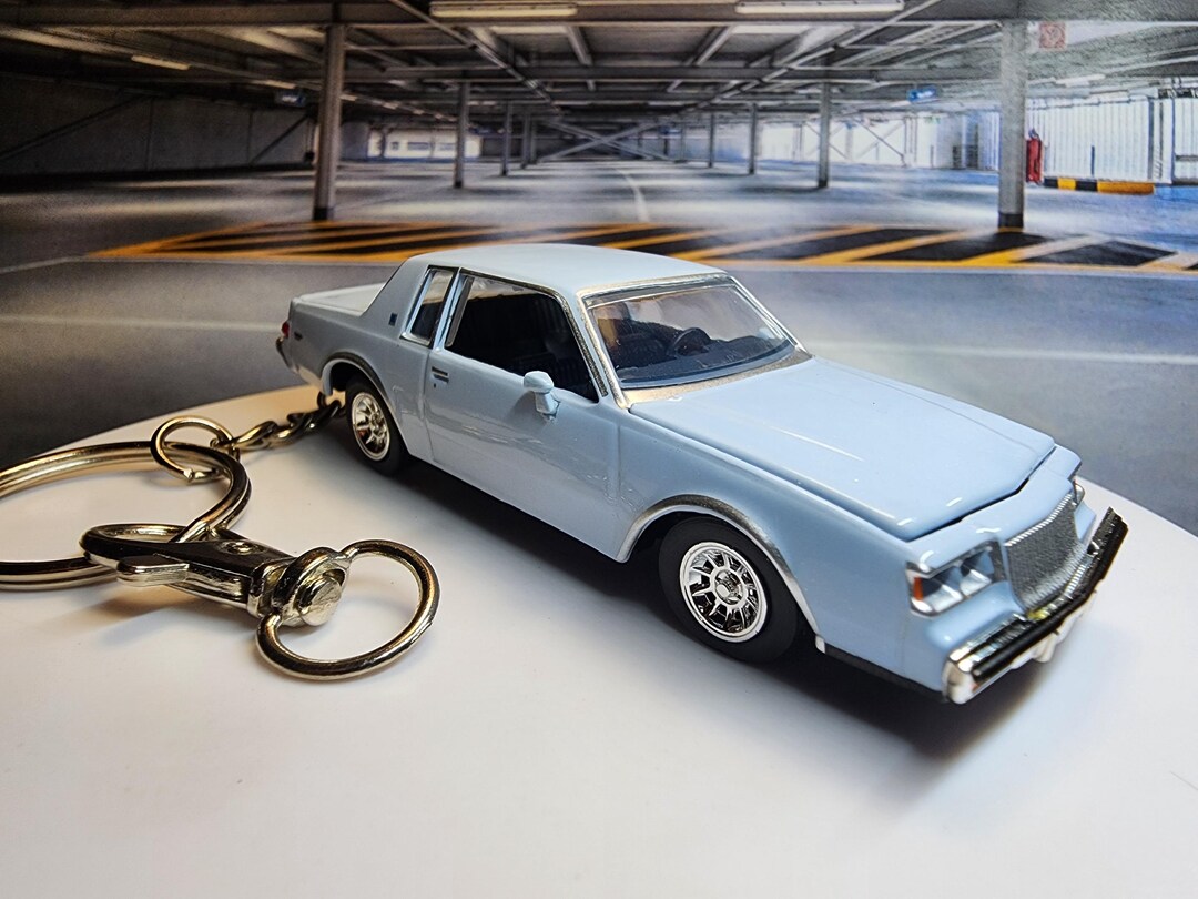 1987 Buick Regal Custom Diecast Model Keychain Ornament Gift Birthday ...