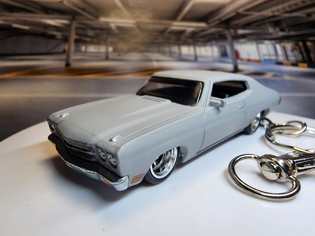 1970 Chevy Chevelle SS Car Custom Keychain Rare Gift Gold Hot Wheels ...