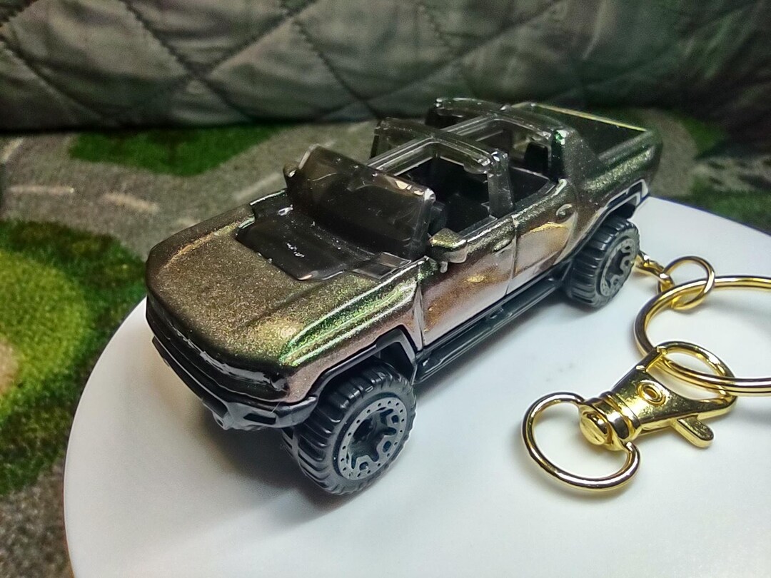 2024 Hummer EV Truck Custom Chameleon Paint Keychain Rare Birthday Gift ...