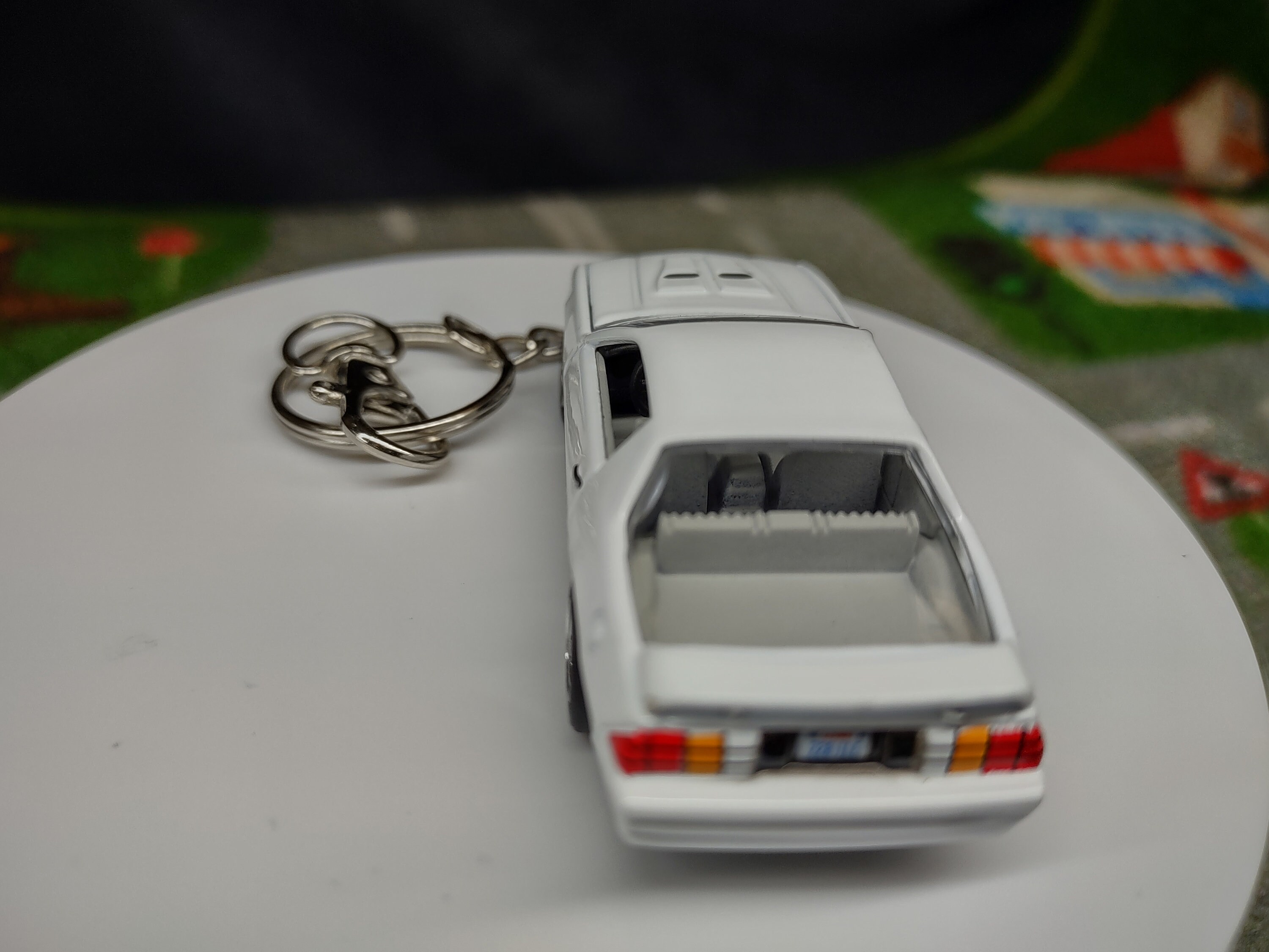 Chevrolet Camaro Iroc Z28 Diecast All Metal Keychain. Premium Roller ...