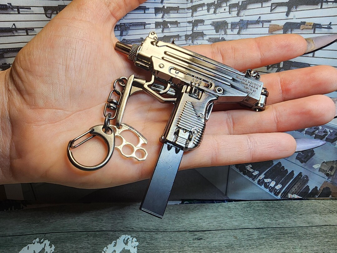 Micro Uzi Machine Gun Custom Metal Diecast Keychain Ornament Gift Son ...