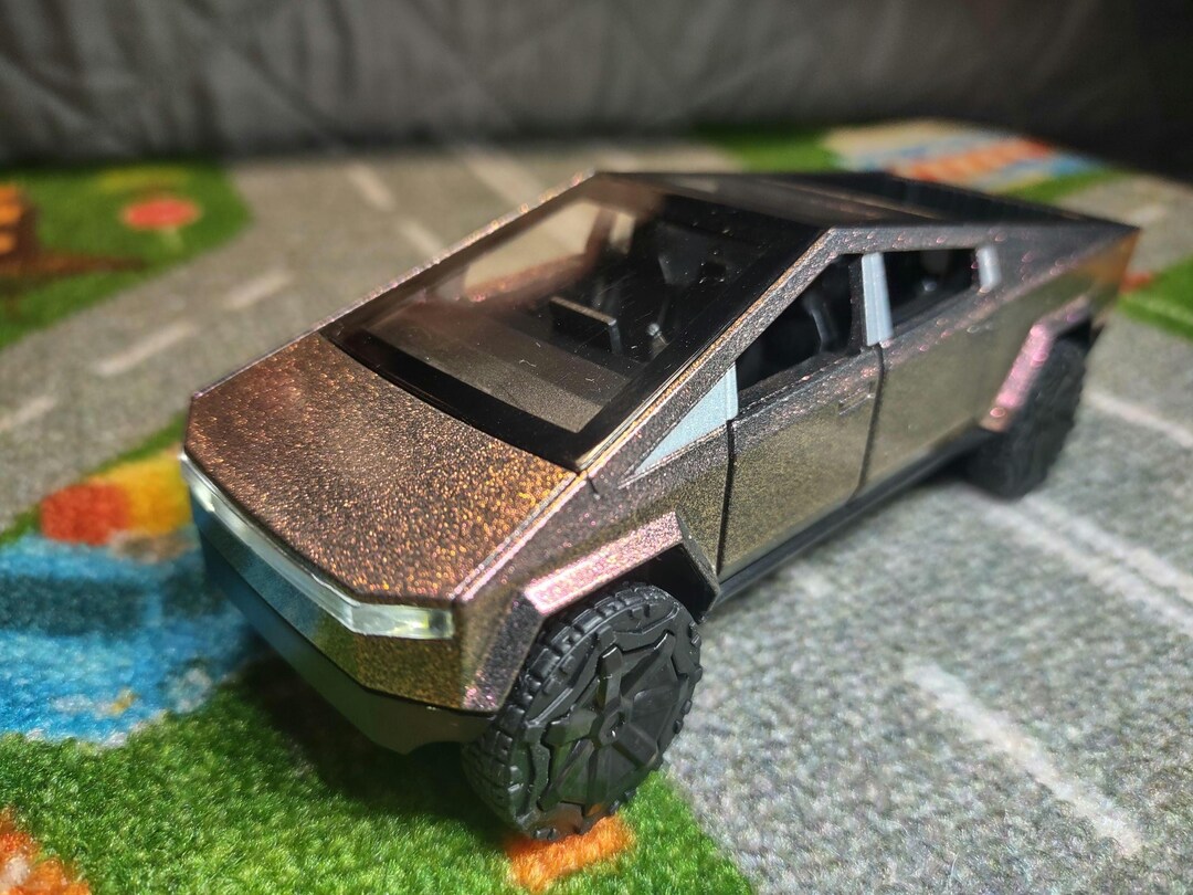 Tesla Cybertruck Lights & Sound Custom Chameleon Paint 1:36 Scale Rare ...