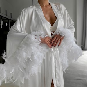 Luxurious White Feather Bridal Robe & Pajama Set - Bridal Long Robe ...