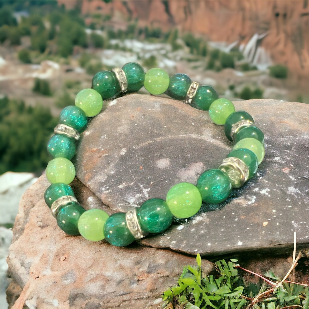 Emerald Shine Natural Green Bead Bracelet - Etsy