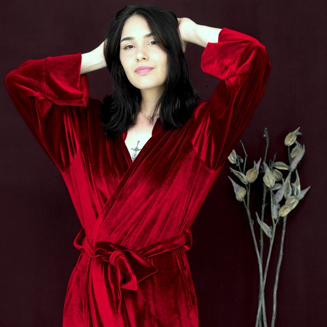 Luxury Red Velvet Robe, Floor Length Maxi Velvet Robe, Bridesmaid ...