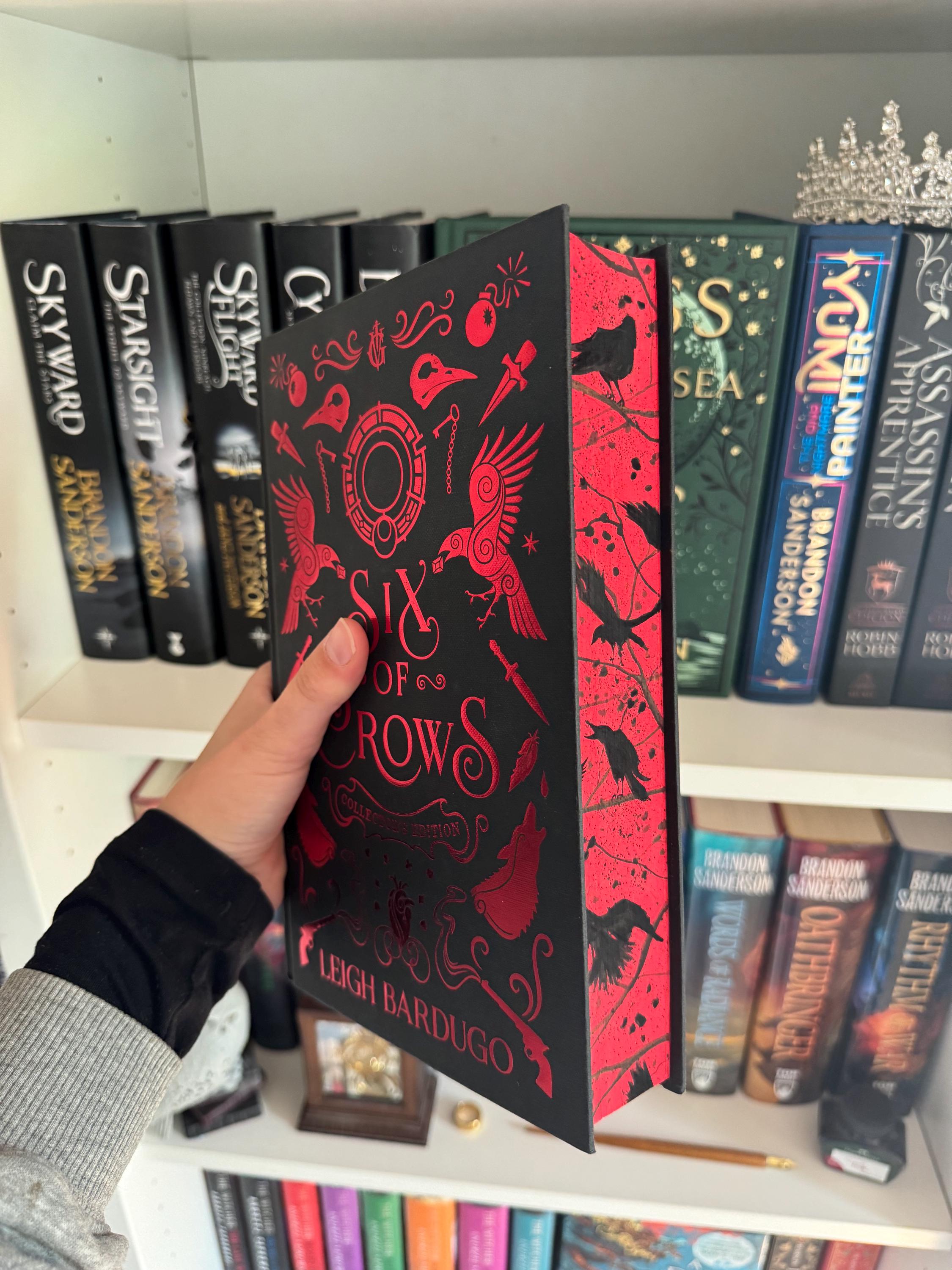 Hand Painted Book Edge, Six of Crows Collectors Edition by Leigh ...