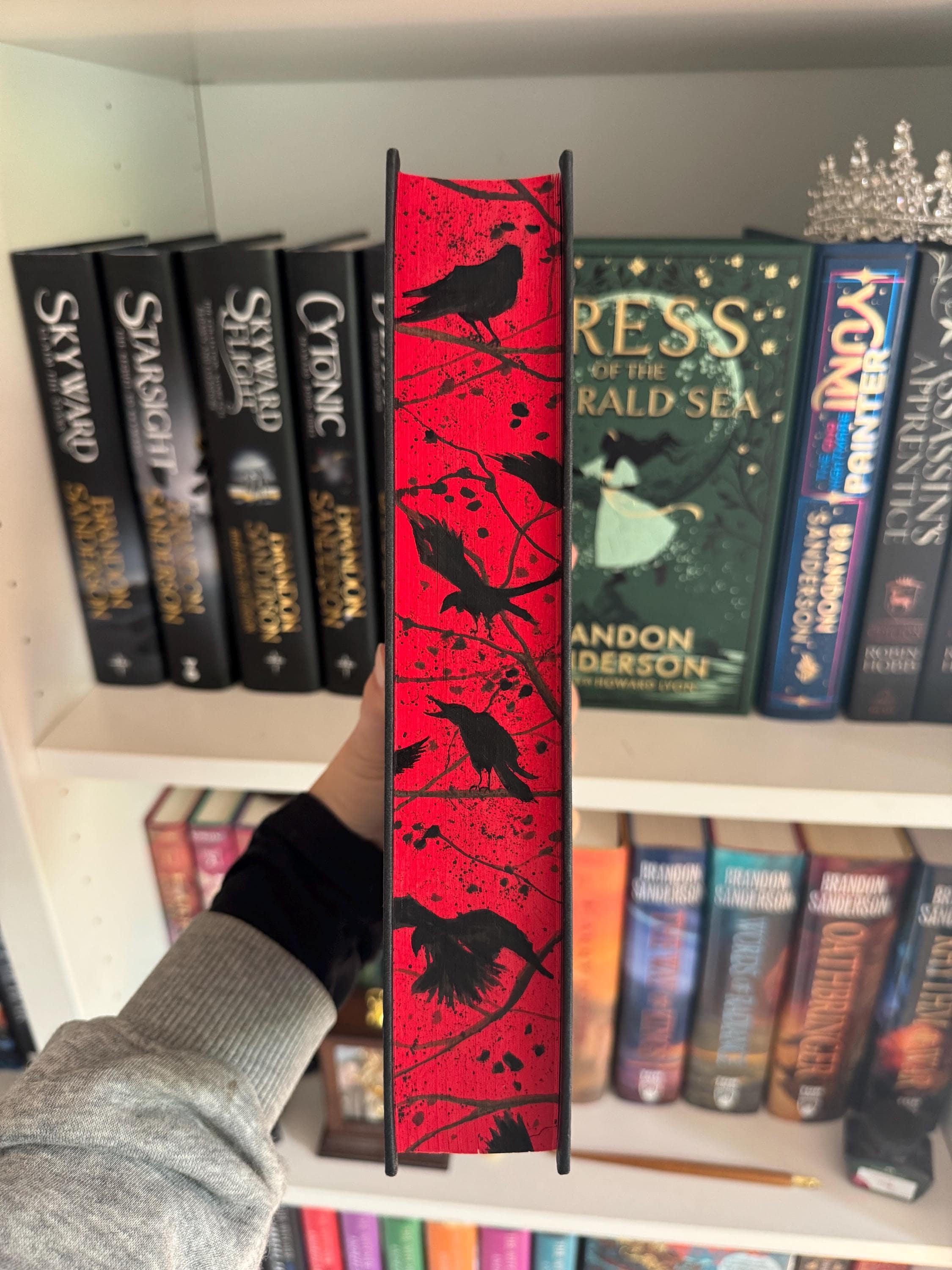 Hand Painted Book Edge, Six of Crows Collectors Edition by Leigh ...