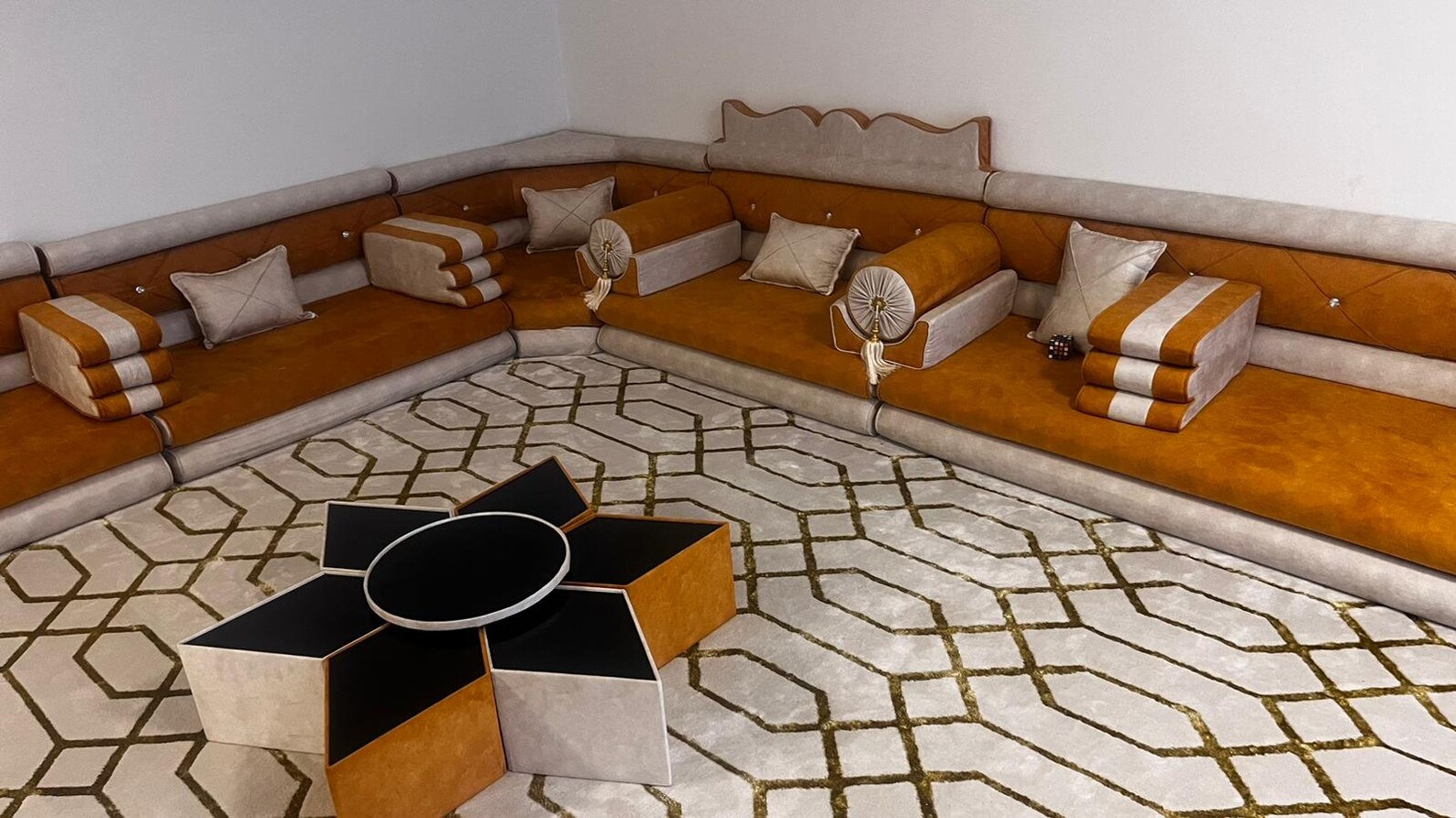 Custom Design Arabic Majlis, Arabic Sofa, Moroccan Sofa Set, Arabian ...