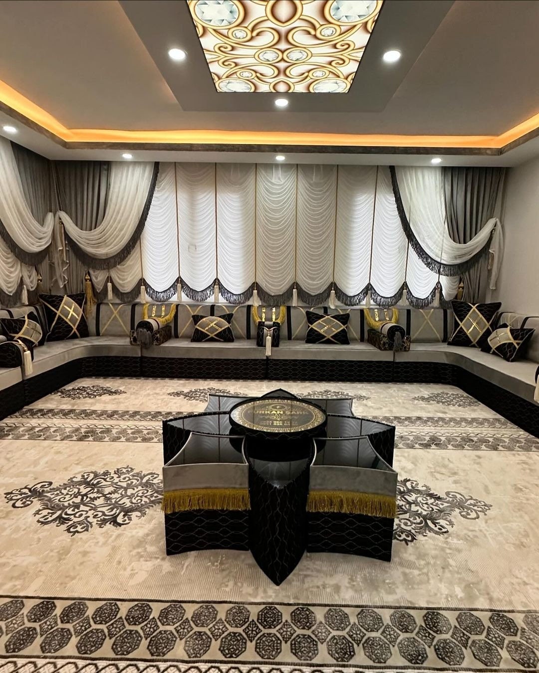 Custom Design Furniture, U Shaped Arabic Sofa Set, Moroccan Sofa Set ...