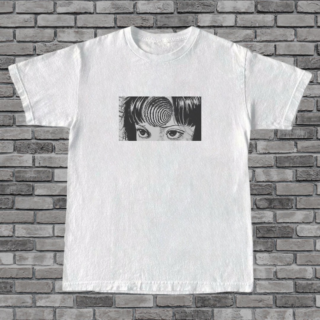 Vintage Graphic Manga T-shirt Girl Manga Panel Shirt Classic Uzumaki ...