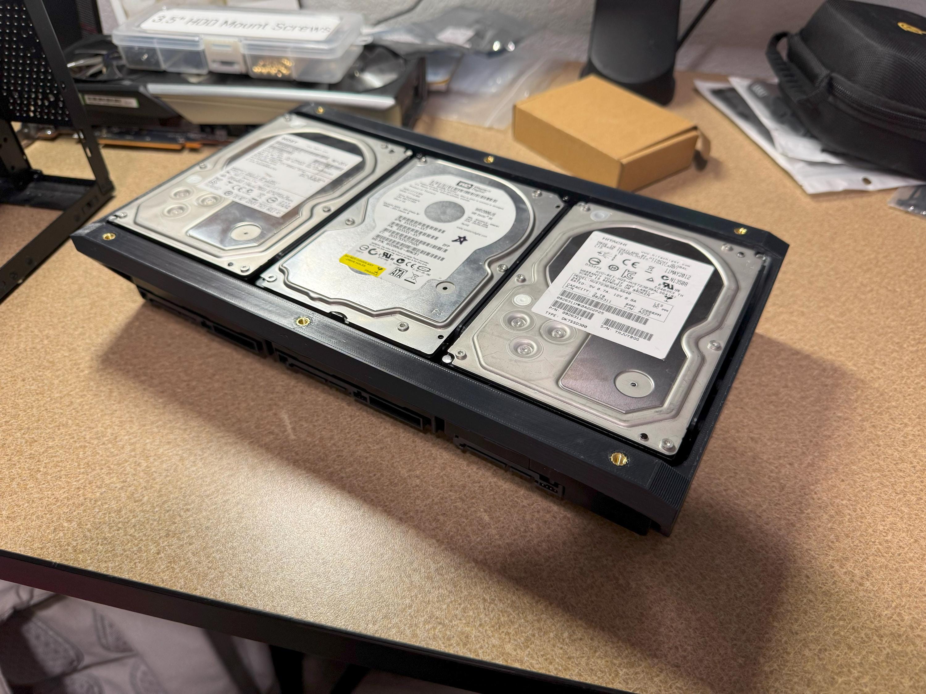 SSUPD Meshroom S - 6x3.5" HDD Mount - Etsy