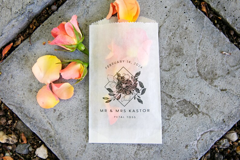 Flower Frame Wedding Exit Personalized Bags Pack of 20 - Etsy