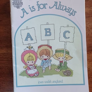 Cross Stitch Big Lot of 10 Vintage Cross Stitch Booklets/nursery Baby ...